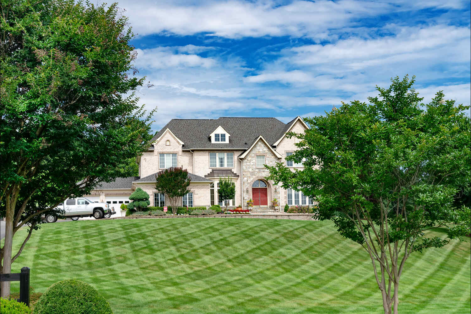 Best Pre Emergent for Centipede Grass | Lawn Synergy
